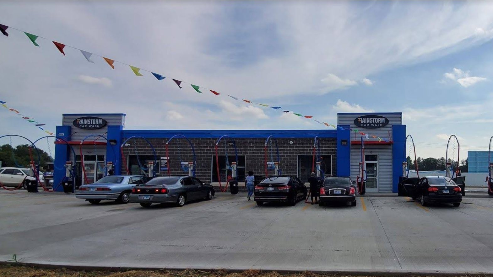 3.6 Rainstorm Car Wash | Touchless Car Wash in Belleville, IL